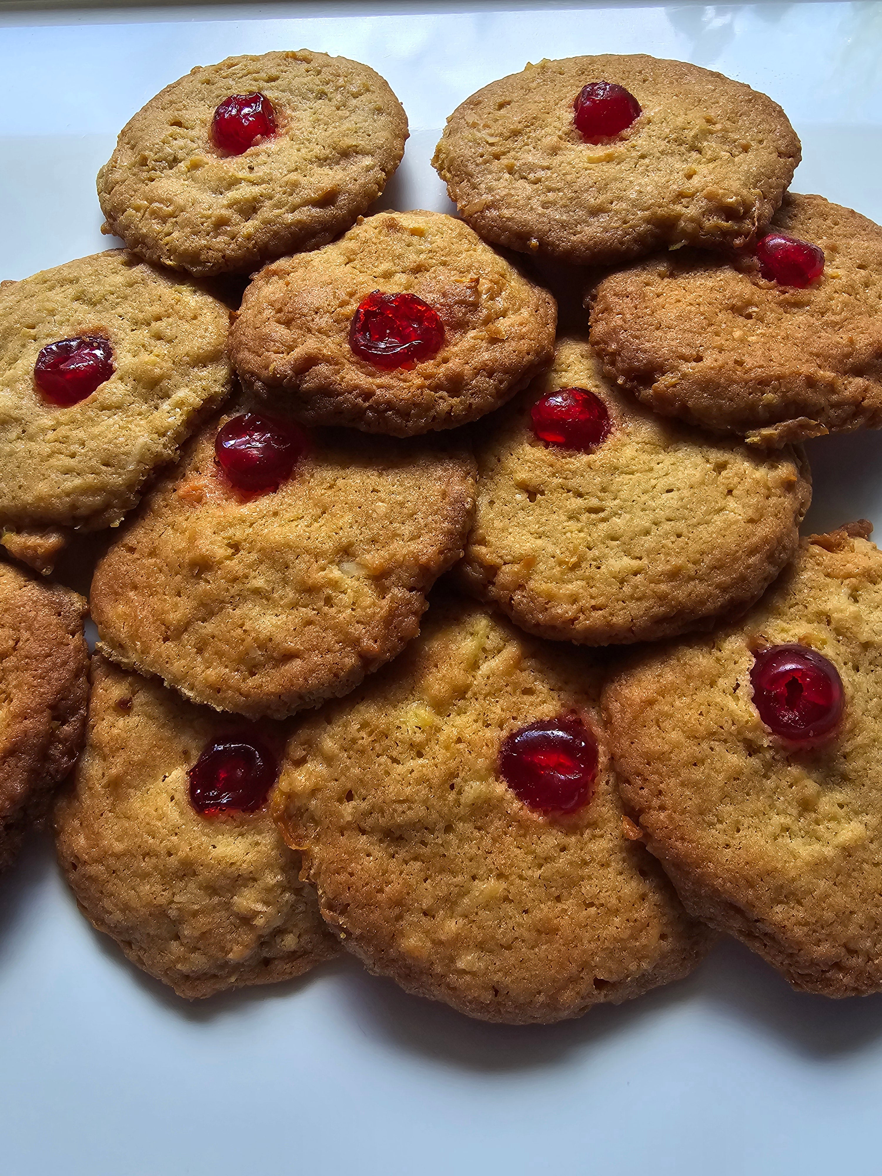 Pina Colada Cookies – Ahmani's Cookie Company